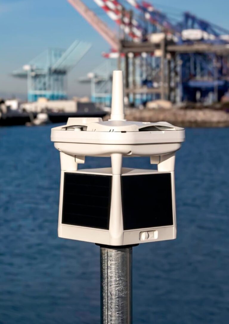 Aware Automatic Weather Station